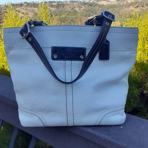 Coach | Bags | Coach Vintage Hamilton White Pebbled Purse | Poshmark